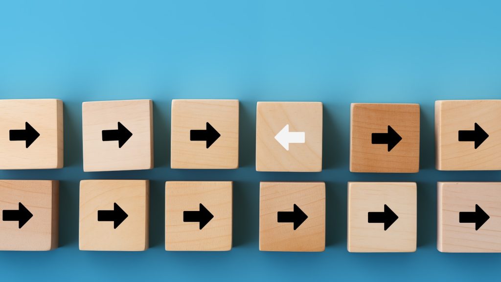 Det er ikke lett å være den med «feil» meninger | iTro